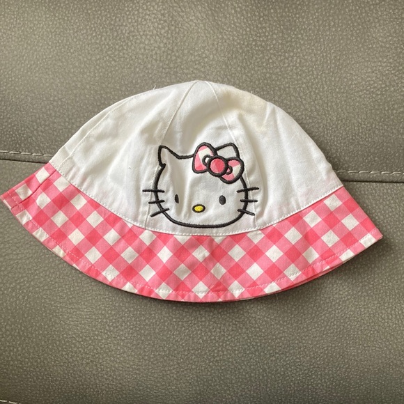 Hello Kitty | Accessories | Hello Kitty Pink Gingham Bucket Hat | Poshmark